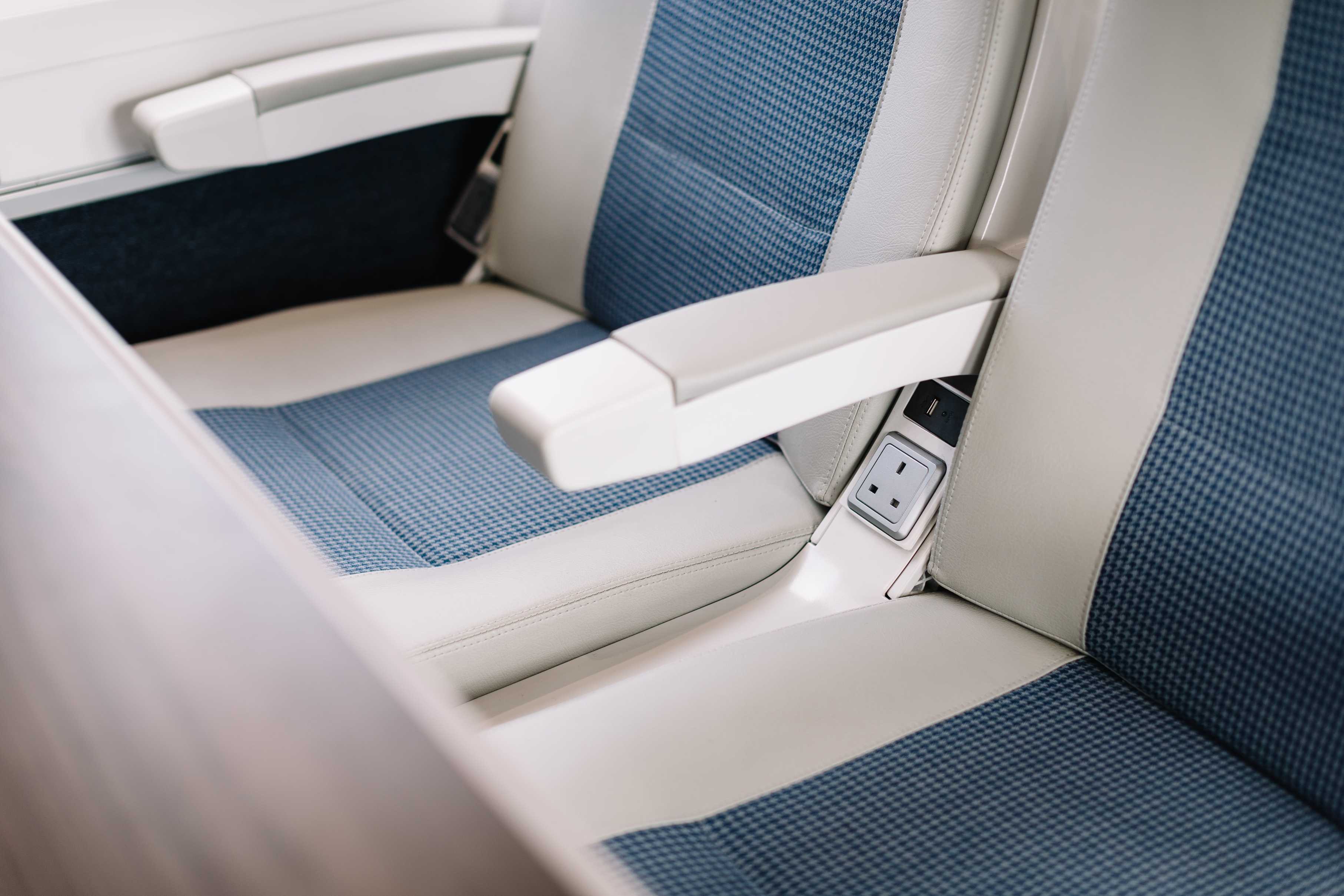 First Class | First TransPennine Express